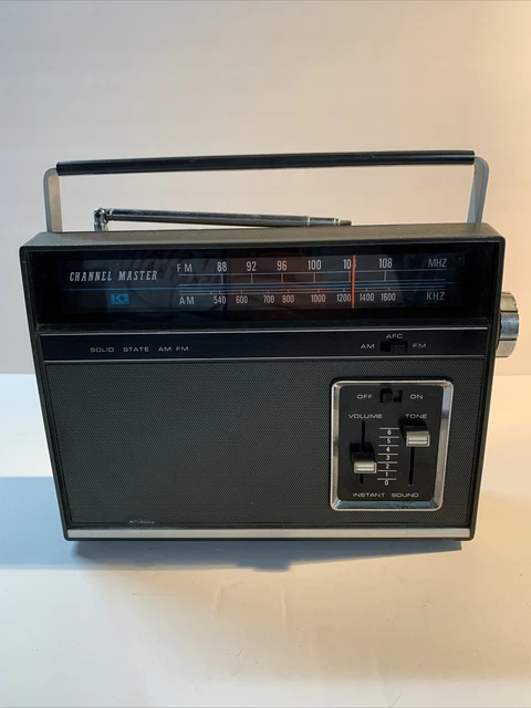 VINTAGE CHANNEL MASTER Radio Model 6237 FM AM 2 Band Working Transistor ...