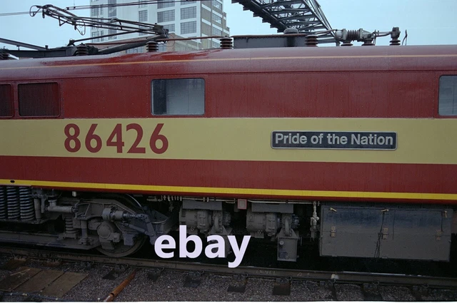 35MM COLOUR RAILWAY Negative Class 86 86426 Nameplate at London Kings ...