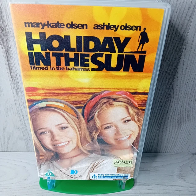 HOLIDAY IN THE Sun Vhs -Rare Retro Video Tape Movie £10.04 - PicClick UK