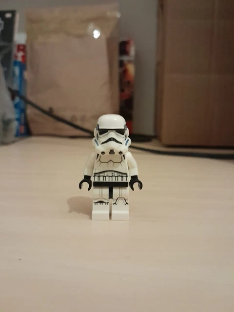 LEGO STAR WARS STORMTROOPER MINIFIGURE SW0585 - Printed legs £6.25 ...