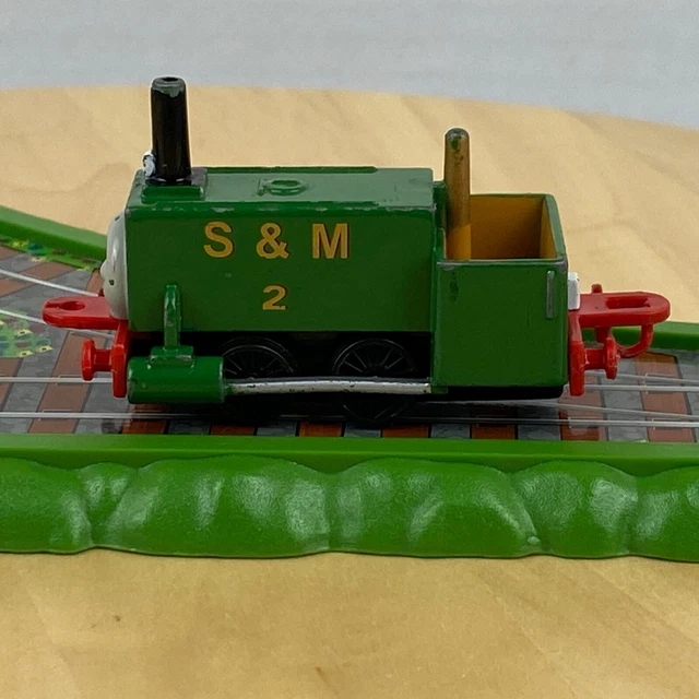 THOMAS THE TANK Engine and Friends - ERTL Engine - Neil S & M - 2002 £ ...