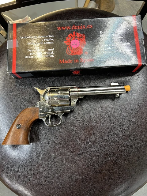 DENIX SINGLE ACTION 1873 .45 Colt Peacemaker Revolver Replica/Prop ...