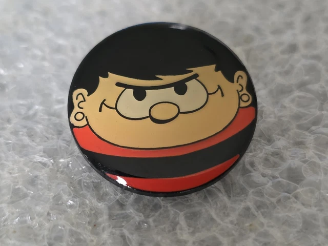 FACE DENNIS THE Menace the Dog Beano Comic pin badge pin badge metal ...