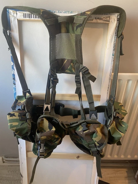 BRITISH MILITARY ISSUE DPM Camo PLCE Full Webbing Rig Belt System £21. ...