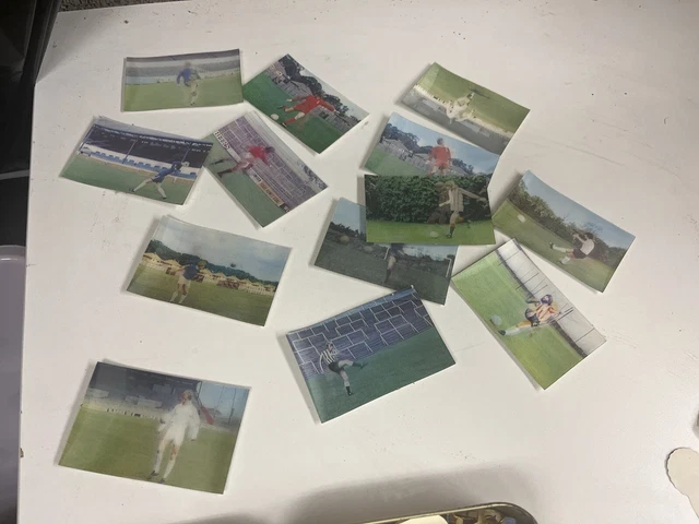 THE SUN 3-D Gallery Of Football Stars Cards 1972 £9.99 - PicClick UK