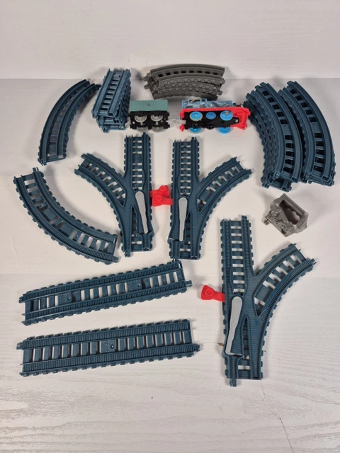 THOMAS AND FRIENDS Trackmaster 24 Track Pieces Thomas the Tank Engine ...