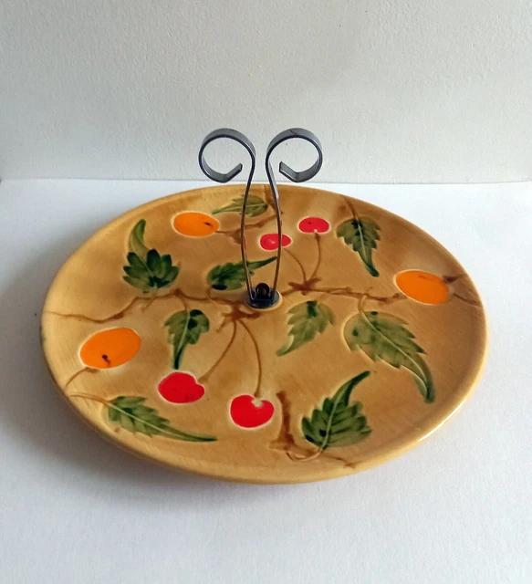 ANCIEN PLATEAU À fromage Céramique émaillée Signé Poët Laval Décor ...