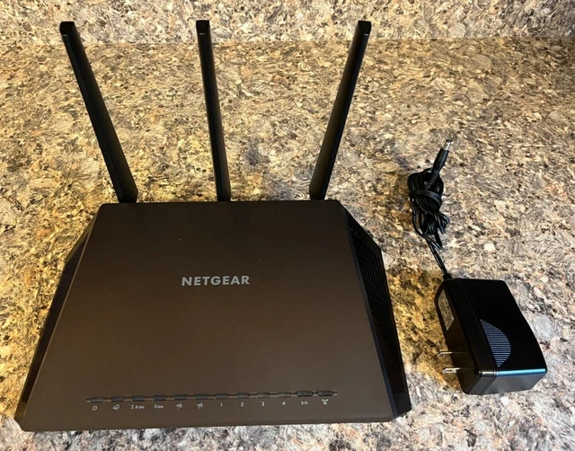 NETGEAR AC1900 WIFI Router (R7000)Nighthawk Dual-Band WiFi Router $20. ...