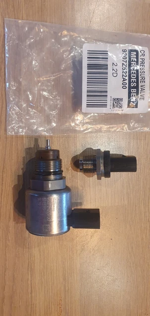 GENUINE MERCEDES BENZ W212 E220d Fuel Pressure Valve & Sensor ...