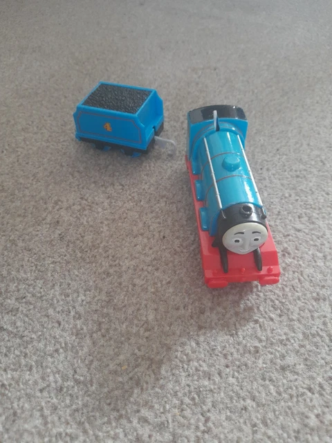 THOMAS AND FRIENDS Tomy Trackmaster Gordon The Blue Engine Motorised £6 ...