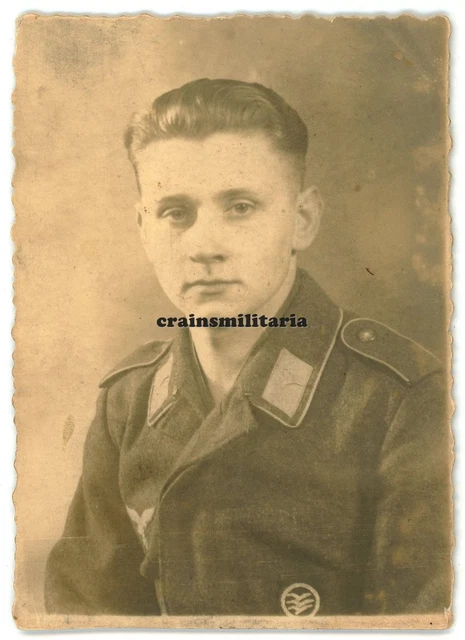 ORIG. FOTO PORTRAIT Luftwaffe Soldat m. Segelflieger Orden in DUISBURG ... ORIG. FOTO PORTRAIT Luftwaffe Soldat m. Segelflieger Orden in DUISBURG ...