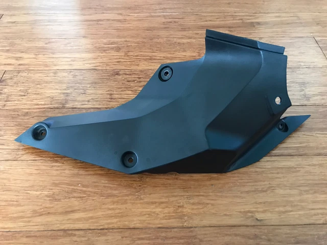 USED KTM 125 200 250 390 Duke inner spoiler left 2017-2023 EUR 22,12 ...