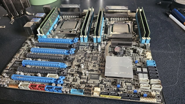ASUS Z9PE-D8 WS Server Motherboard, x2 Xenon E5-2680 W Cooling + 128gb ...