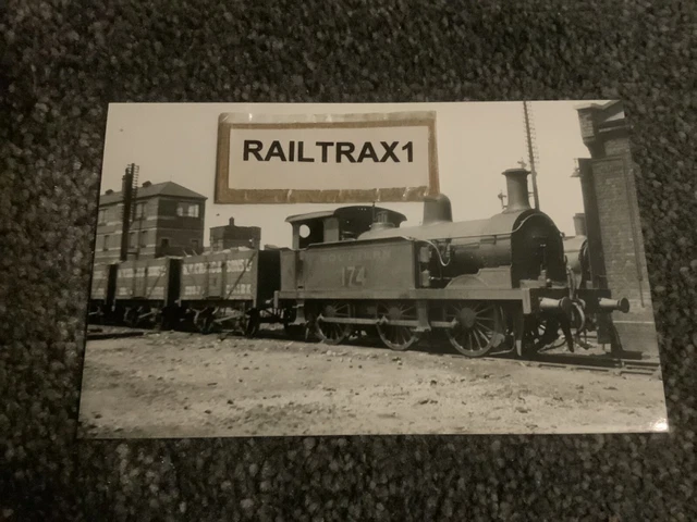 RAILWAY STEAM PHOTOGRAPH - A174 At Reading Shed Etc. - 1931. (Free P&P ...