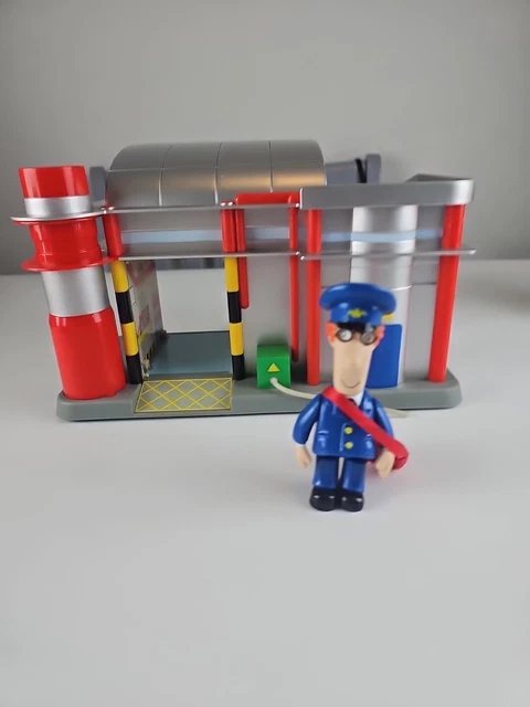 POSTMAN PAT BIG Bundle, Sorting Office, Figure, Cbeebies, Playset £18. ...