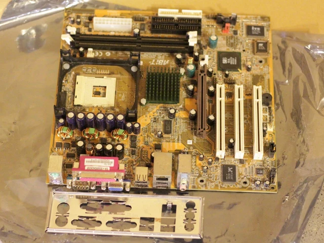 ABIT SG-72 S661FXA1 ATX PGA478 motherboard AGP PCI audio VGA FOR PARTS ...