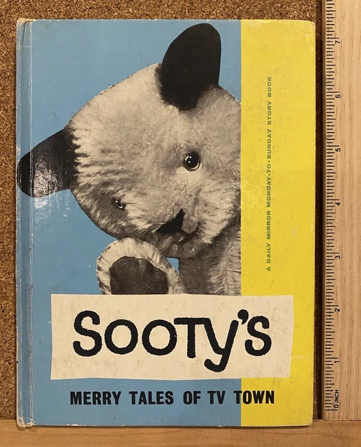VINTAGE 1960S SOOTY & SWEEP MERRY TALES OF TV TOWN CHILDRENS STORY BOOK ...