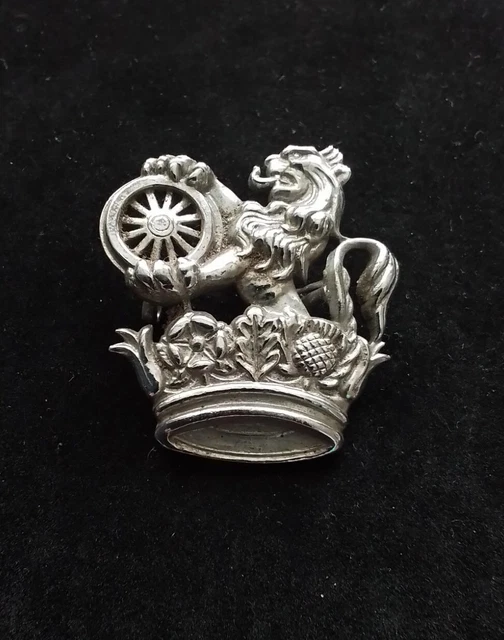 GENUINE ORIGINAL VINTAGE Chrome British Rail Cap Badge Railway 40 x 36 ...