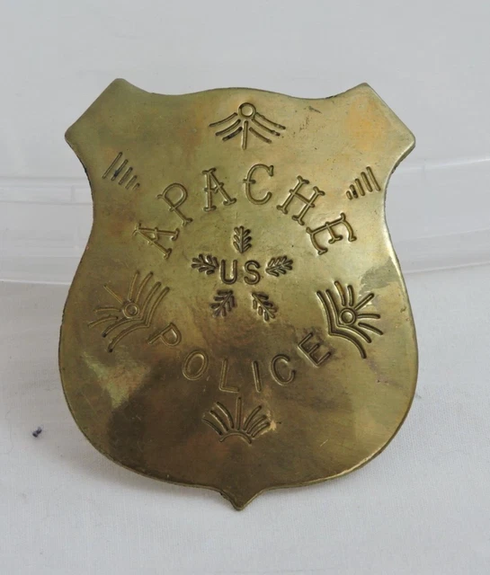 VINTAGE OLD WEST Insignia Tribal Apache Police Badge / Pin - Patina £9. ...