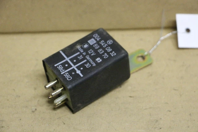ORIGINAL MERCEDES W124 Relay Instrument Lighting A0005450832 De £18.20 ...