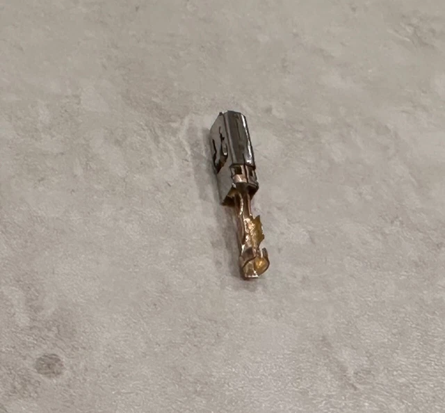 GENUINE MERCEDES WIRING Connector Plug Terminal Contact Pin A0135457626 ...