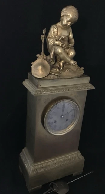 PENDULE ANCIENNE BRONZE Doré XIXe Siècle Enfant Assis EUR 560,00 ...