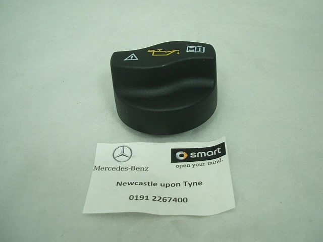 NEW GENUINE MERCEDES-BENZ Engine Oil Filler Cap A0000101385 £12.45 ...