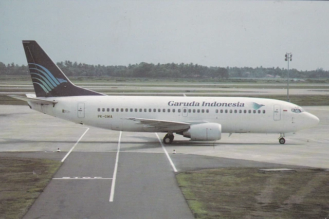 GARUDA INDONESIA - Boeing 737-3Q8 - Pk-Gwa - Postcard EUR 1,00 ...