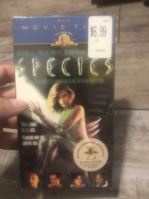 SPECIES VHS, 1995 Natasha Henstridge Horror Sci-Fi EUR 5,65 - PicClick DE