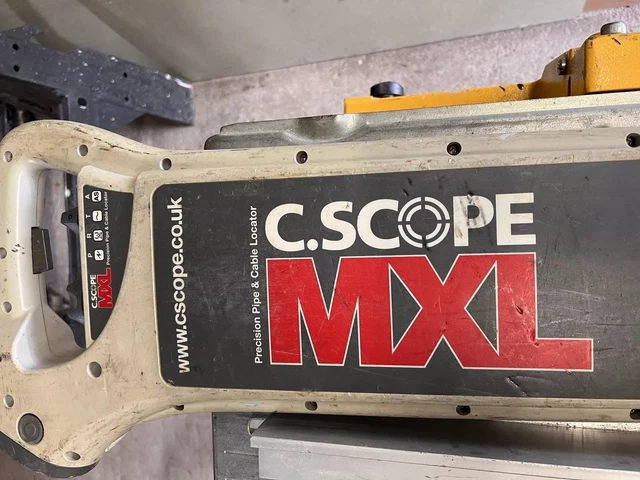 C SCOPE MXL CABLE AVOIDANCE TOOL Multi frequency Inc MXT2 Genny & C ...