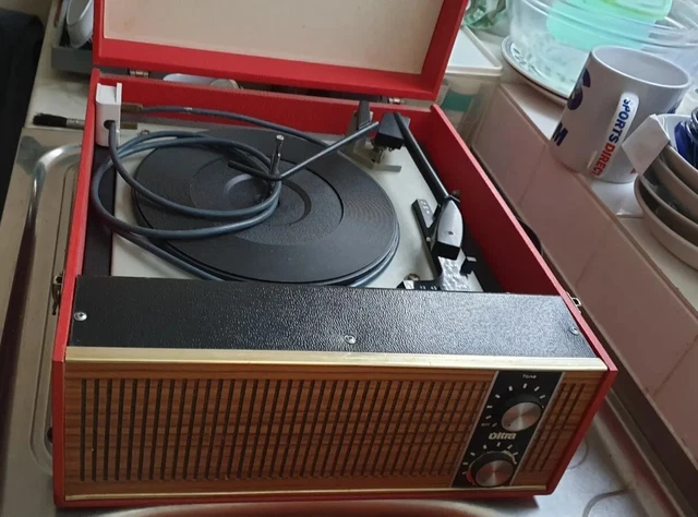 ULTRA 6008 MID 1960's VALVE record player, Red. WORKS but Has Volume ...