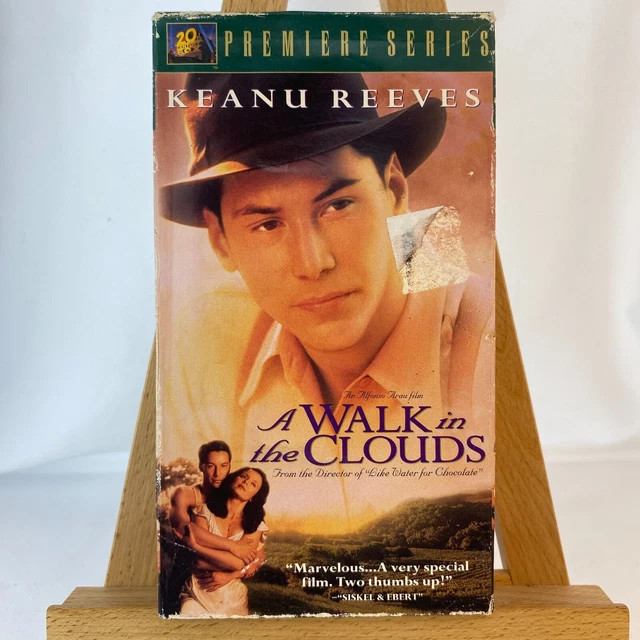 A WALK IN The Clouds (1995) VHS Video starring Keanu Reeves £4.44 ...