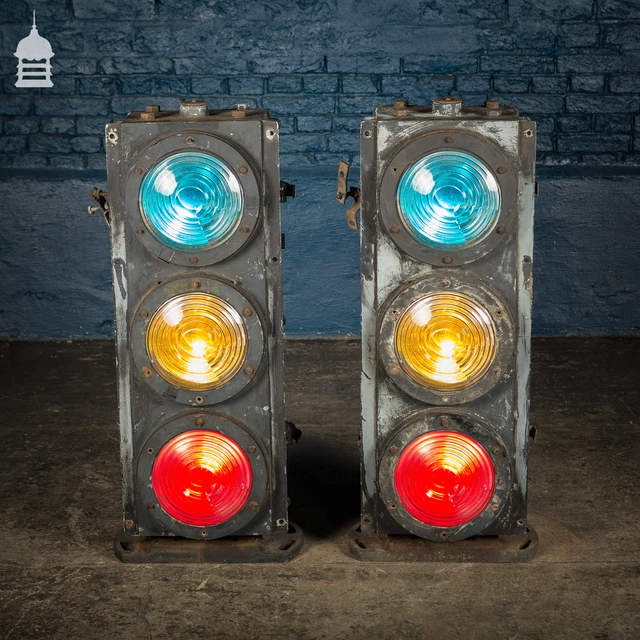 PAIR OF VINTAGE Three-Aspect Colour-Light Railway Signals by ... PAIR OF VINTAGE Three-Aspect Colour-Light Railway Signals by ...