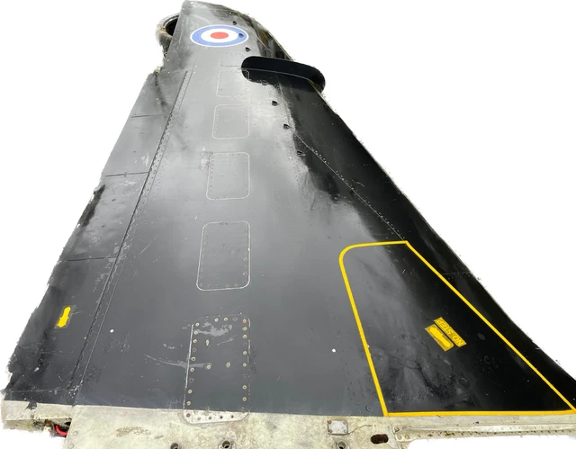 BAE HAWK T1 AIRCRAFT PORT WING SECTION £595.00 - PicClick UK