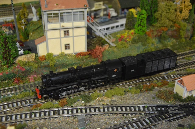 LOCOMOTIVE 150 Y 1993 SNCF - PIKO - HO avec un défaut EUR 40,00 ...