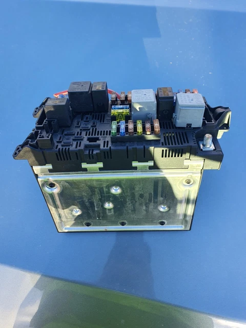 FUSE BOX MERCEDES W211 W219 CLS Relay Control Unit Module FRONT SAM ...