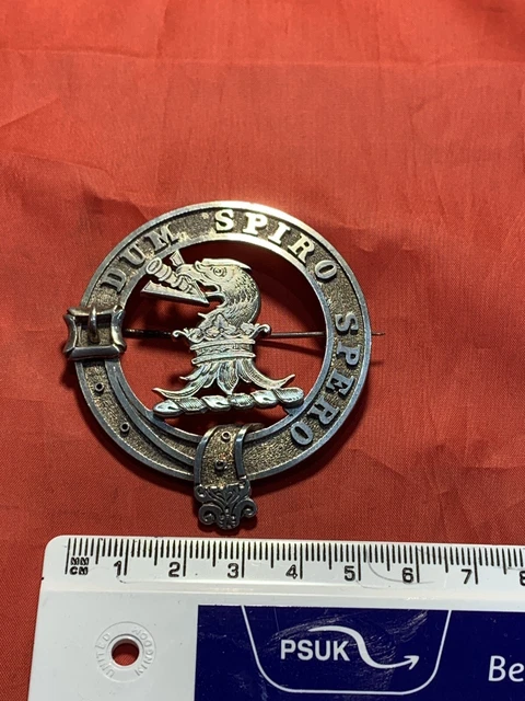 DUN SPIRO SPERO LARGE WHITE METAL CLAN or Cap Badge ?? VGC £35.00 ...
