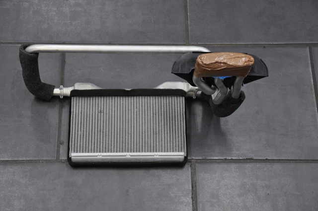 HEAT EXCHANGER AIR Conditioning 9163330 BMW 7er F01 F02 Heater AC $105. ...