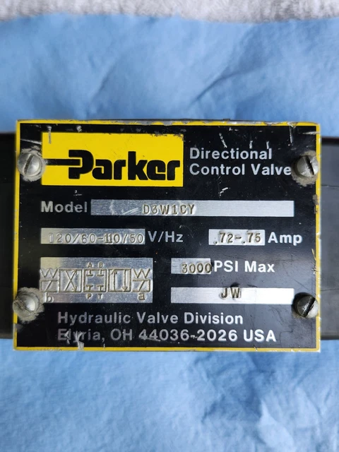 PARKER HANNIFIN HYDRAULIC Directional Control Valve D3W1CY. 120/110V ...