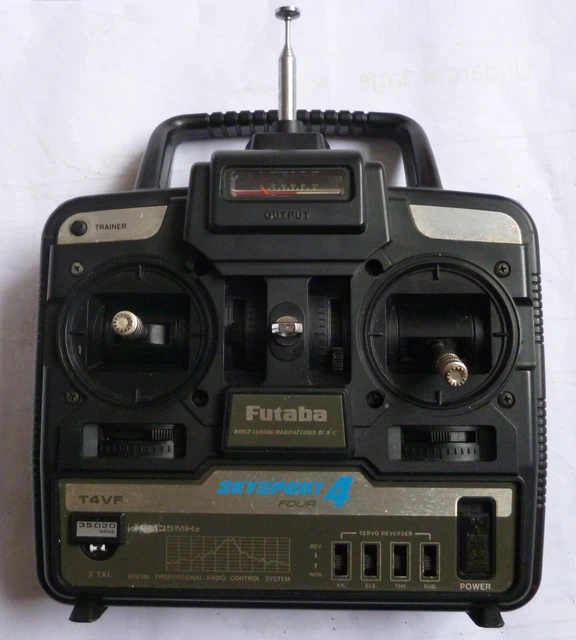RIPMAX FUTABA 35MHZ Skysport T4VF Transmitter Ideal Buddy Box- Glider ...