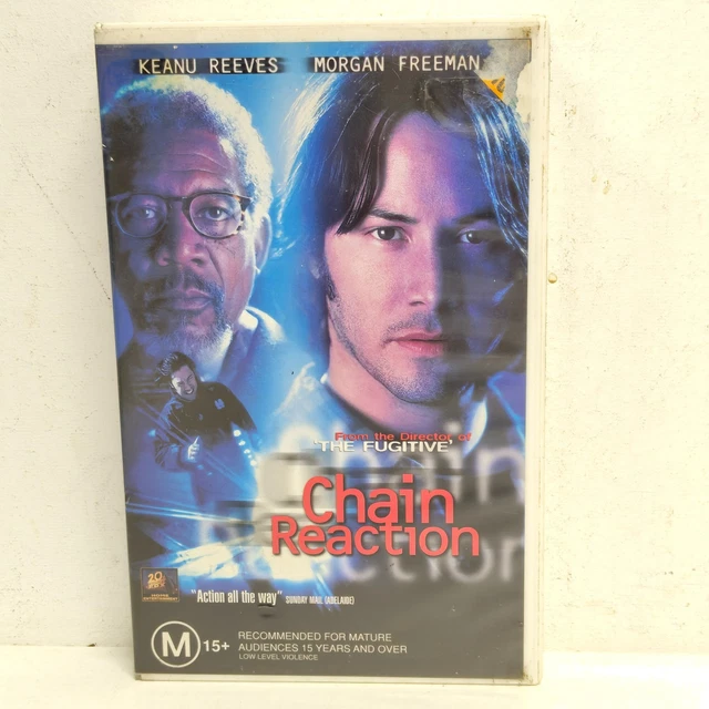 CHAIN REACTION (1996) - Big Box VHS Tape - PAL - Ex Rental £14.40 ...