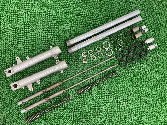 HONDA GENUINE USED NSR250R Right and Left Front Fork KV3-841 MC21 4133 ...
