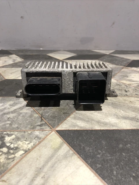 VAUXHALL VIVARO GLOW plug control box module 1.6 271206395R Mk2 (X82 ...