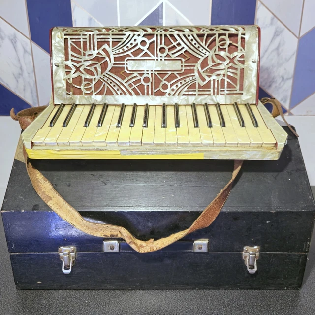 BLUE BIRD SUPER Organ Accordion - Very Rare - Made In Germany, Working ...