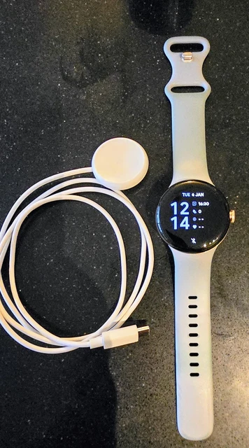 GOOGLE PIXEL WATCH 1st gen smartwatch 41mm. Gold with Hazel band £20.00 ...