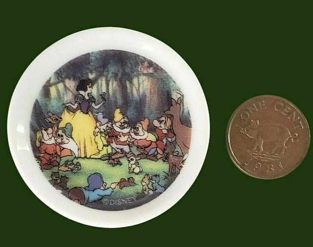 TINY TREASURES VENDING Machine Disney's Snow White & 7 Dwarfs 1⅝" Mini ...