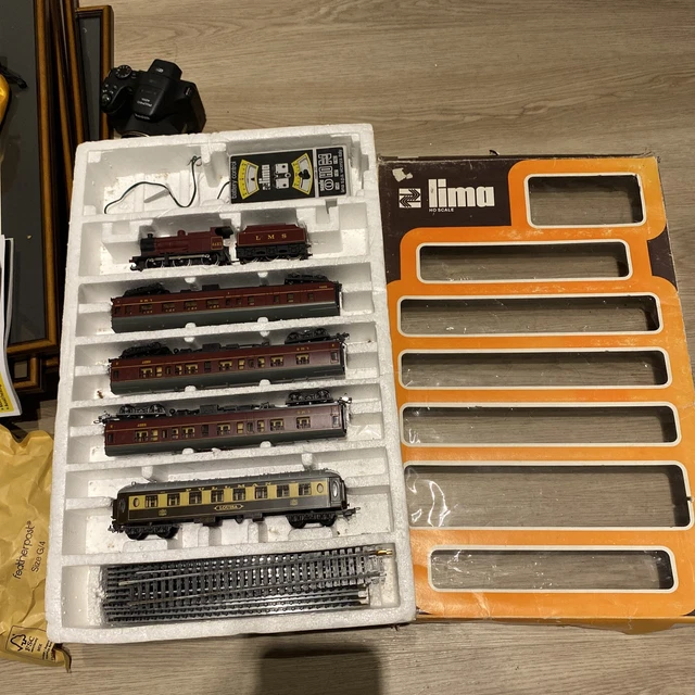LIMA HO GAUGE 7604P 4683 Set 0-6-0 LMS 4F Steam Loco 4 Coaches Boxed £ ...