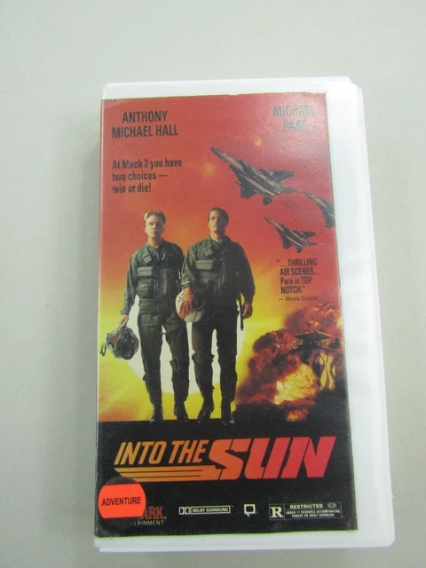 VTG INTO THE Sun VHS Clamshell Anthony Michael Hall Vidmark 1994 OOP £10.21 - PicClick UK