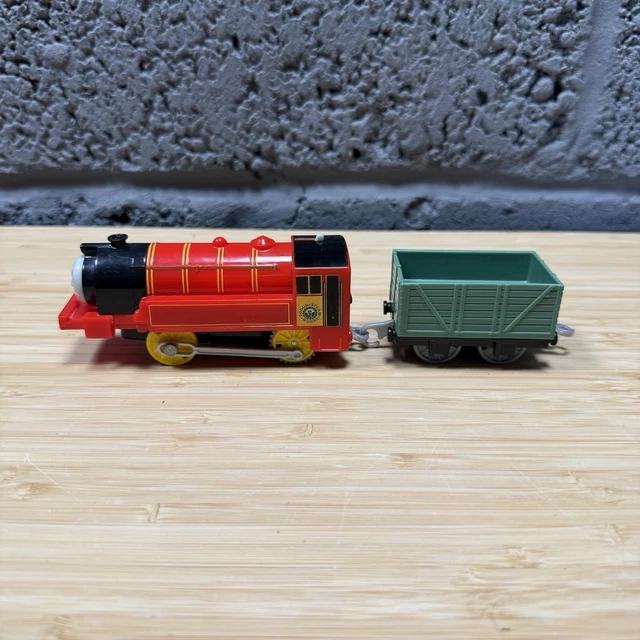 TRACKMASTER VICTOR SODOR Steamworks Train 2013 Mattel Thomas and ...