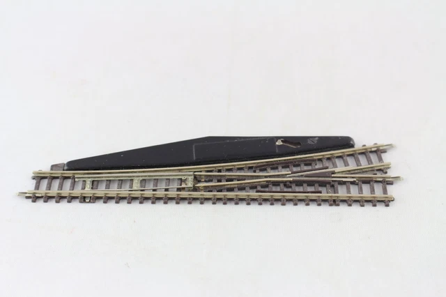 8565 AIGUILLAGE MANUEL Aiguillage L à Gauche Märklin Mini Club Voie Z + Top + EUR 23,27 ...